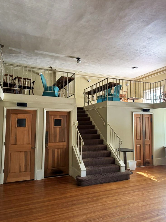 The upstairs space with its charming balcony offers a lesson in architectural preservation while serving up second-floor dining delights.