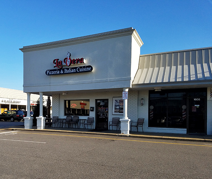 White brick simplicity with a name that promises authenticity. La Vera's modest exterior lets the pizza speak for itself.