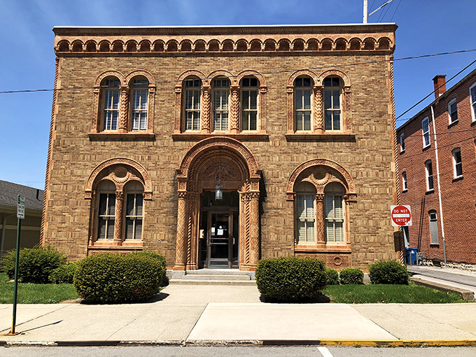 Tiffin's ornate buildings speak of a prosperous past and promising future. Architectural eye candy without the big-city price tag!