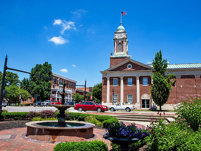 The brick-paved streets of Lebanon tell stories with every step &ndash; this is small-town America at its picture-perfect best.