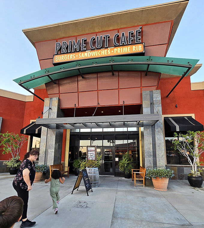 Bright colors and clean lines welcome you to Prime Cut Caf&eacute;. Don't let the shopping center location fool you &ndash; serious steak expertise awaits inside.