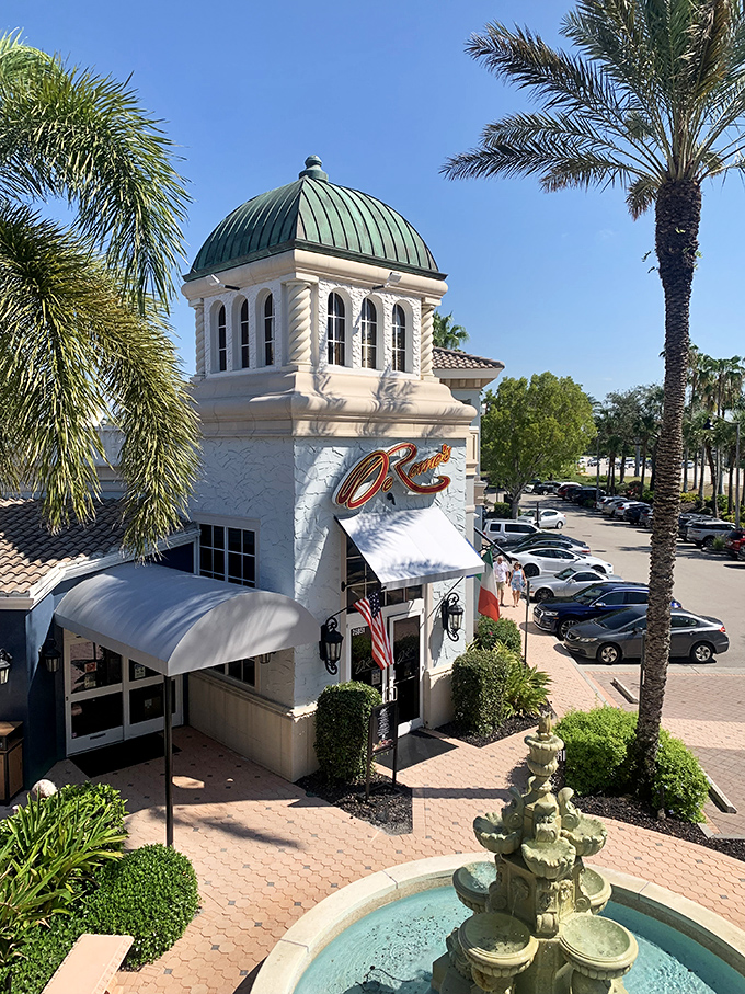 This Mediterranean-inspired restaurant building crowned with a distinctive cupola creates an upscale oasis where fountain-side dining feels like a mini-vacation.