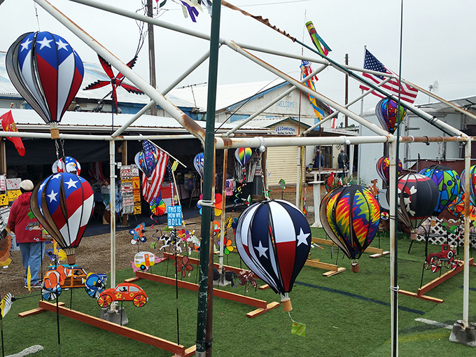 Whimsical Texas-themed spinners dance in the breeze&mdash;proof that state pride can be both patriotic and hypnotically entertaining.