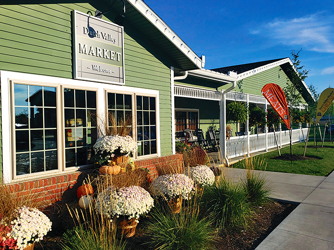 Dutch Valley Market beckons with promises of authentic flavors and old-world shopping experiences.