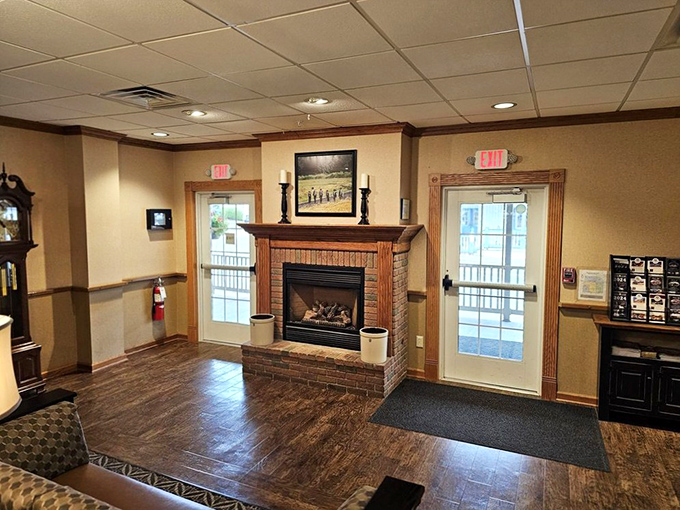 The welcoming fireplace says, "Stay awhile, the pie is worth the wait." In winter, this spot becomes the most coveted real estate in Ohio.