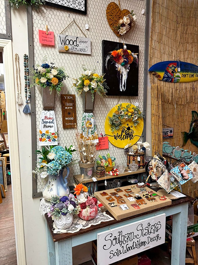 Southern Sisters' home decor corner&mdash;where your walls can finally express what your heart has been trying to say all along.