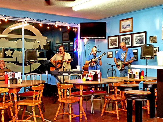 Live music that feeds your soul while you feed your body. These aren't just musicians&mdash;they're the soundtrack to small-town America.