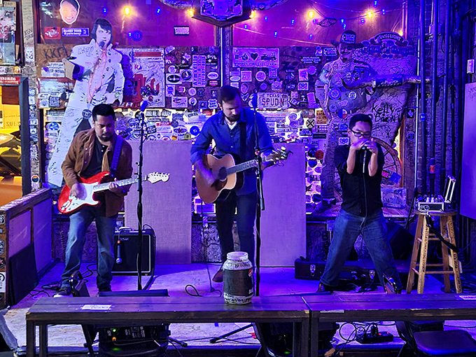 Live music that feeds your soul while your burger feeds your body. At Adair's, every sense gets its own special treat.