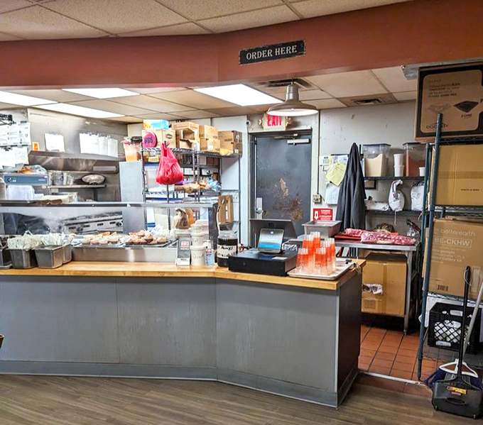 Where the magic begins: the order counter. Like approaching the pearly gates, but instead of St. Peter, there's pulled pork waiting on the other side.