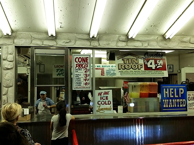 The ordering counter where Milwaukeeans have been practicing their custard-ordering efficiency for decades. Rookies, take note.