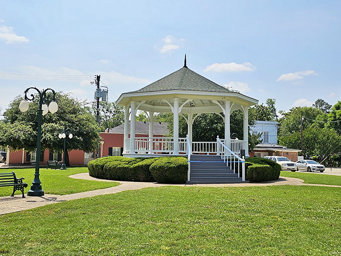 This gazebo sits pretty as a picture, waiting for its next starring role in someone's wedding photos.