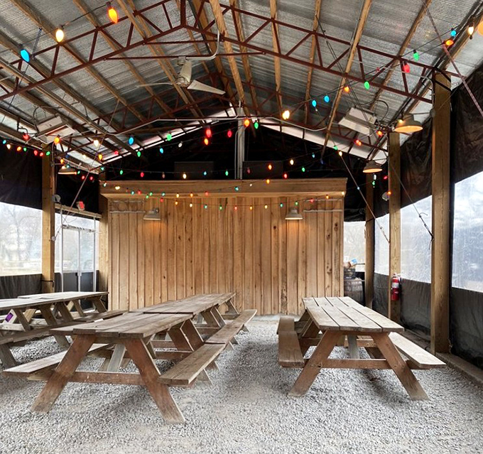 Fresh air dining where the only thing better than the view is the barbecue on your plate.