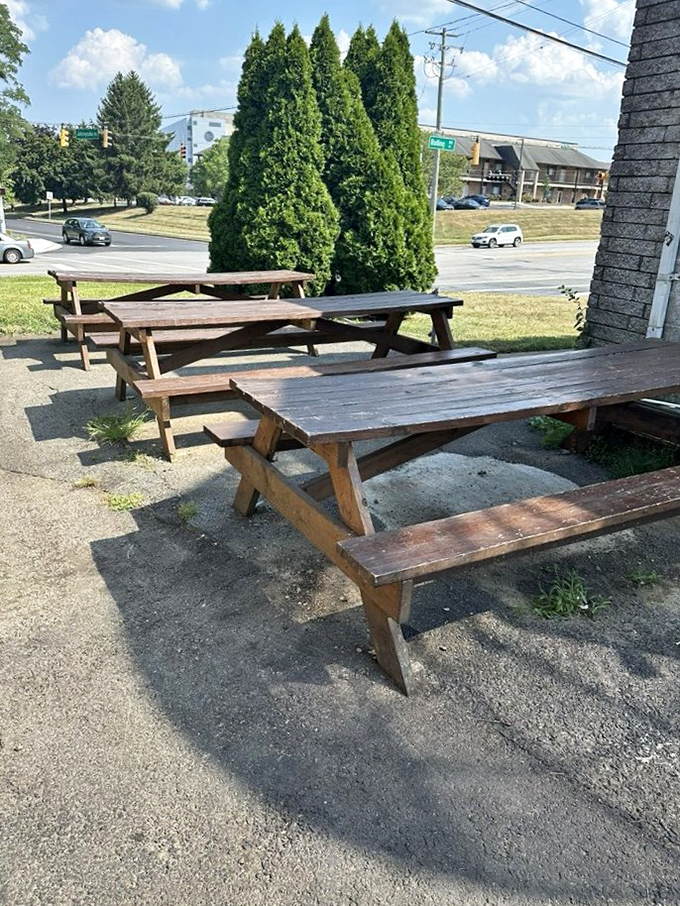 Al fresco dining, Maryland-style. These rustic picnic tables have witnessed countless moments of sandwich-induced bliss and meat-inspired poetry.