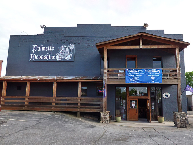 Palmetto Moonshine: where liquid history meets contemporary taste buds in perfectly legal harmony now.