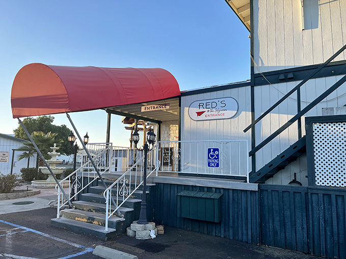 Red's at the Skyroom welcomes visitors with a jaunty red awning that says, "Yes, we know exactly what comfort food should taste like."