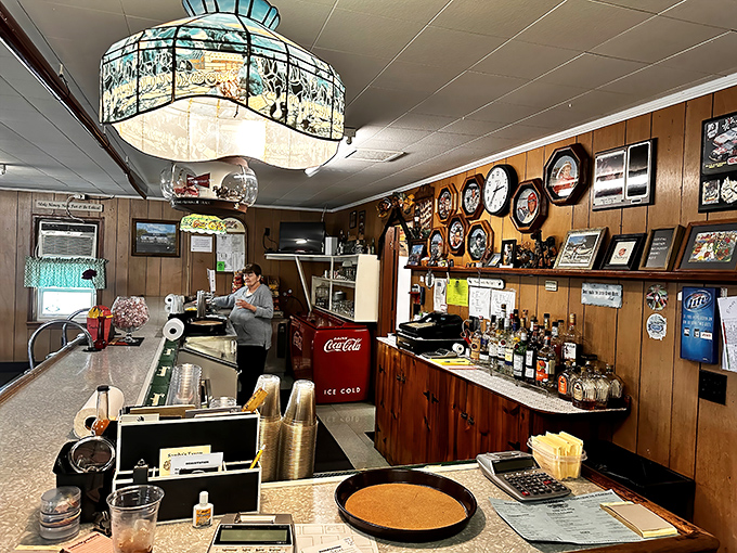 Behind every great seafood joint is a bar that understands its supporting role in the maritime dining symphony.