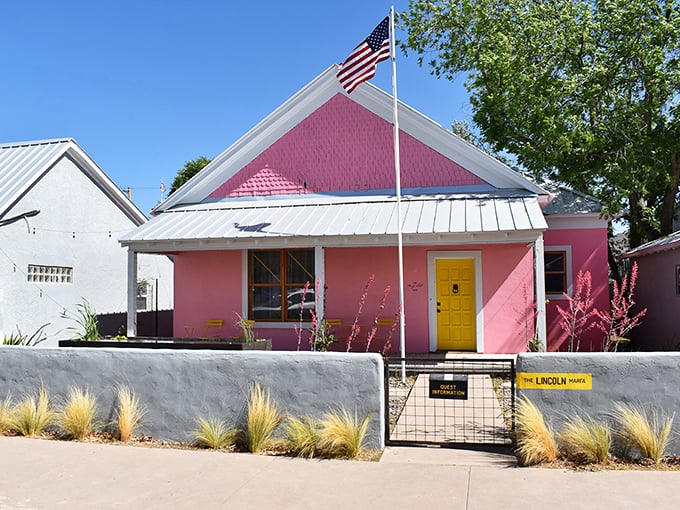 The Lincoln's bubblegum-pink exterior and sunny yellow door announce that this is no ordinary small-town establishment&mdash;it's Marfa, after all.