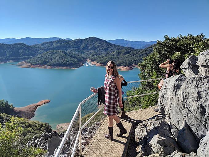 "Just one more photo," says everyone who steps onto this viewing platform. The panorama of Shasta Lake demands multiple attempts to capture.
