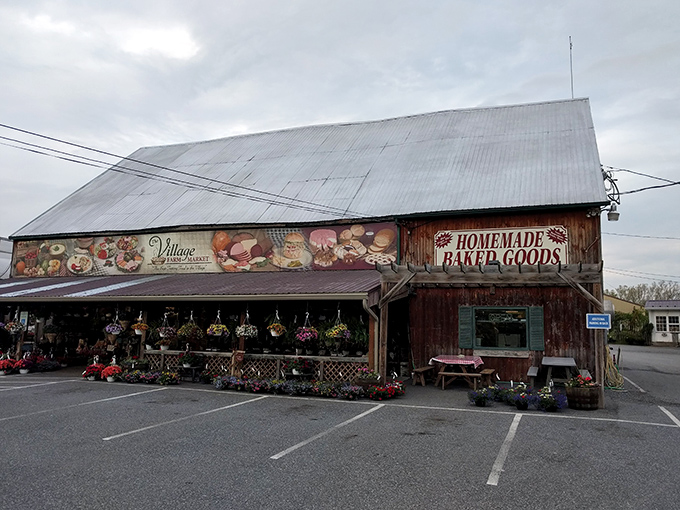 Farm-fresh takes on a whole new meaning at this rustic market, where "homemade" isn't a marketing slogan&mdash;it's simply how things are done.