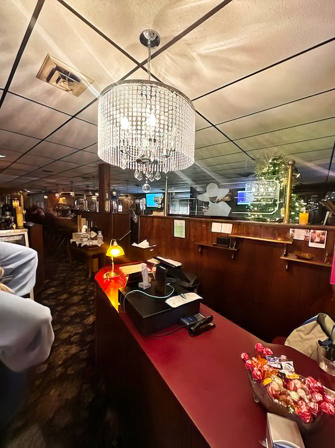 The host station, complete with crystal chandelier overhead, where the magic begins and mints mysteriously appear in your pocket.