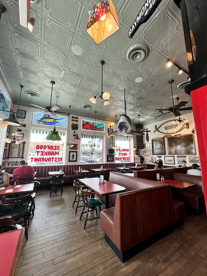 Red booths, wooden tables, and walls covered in maritime memories&mdash;this isn't just a restaurant, it's a California seafood institution.