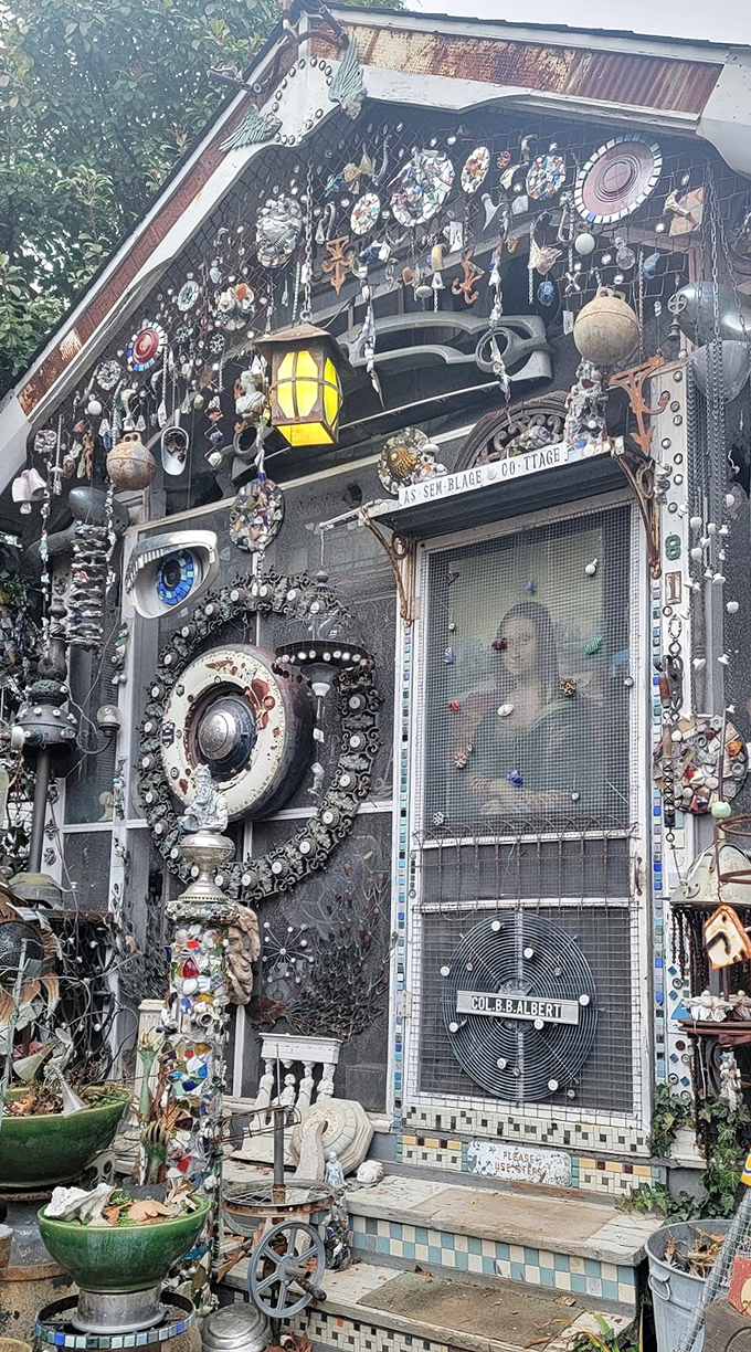 The entrance resembles a mechanical eye watching over Hyattsville. This doorway doesn't just welcome visitors&mdash;it practically absorbs them.