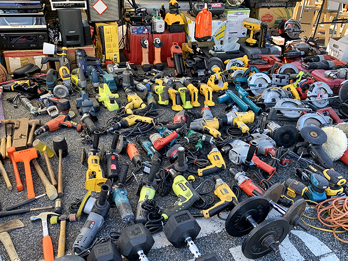 Tool heaven for the DIY devotee. This hardware bonanza proves one shopper's castoff is another's treasure&mdash;just add elbow grease.