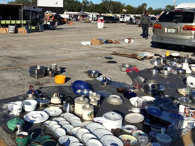 Kitchen equipment archaeology at its finest. Somewhere in this sea of pots and pans lies the perfect vintage casserole dish your grandmother once owned.