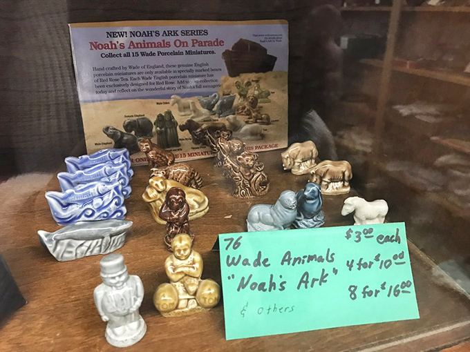 Noah's Ark in miniature form&mdash;proving that even biblical floods can be adorable when rendered in porcelain at $3.50 each.