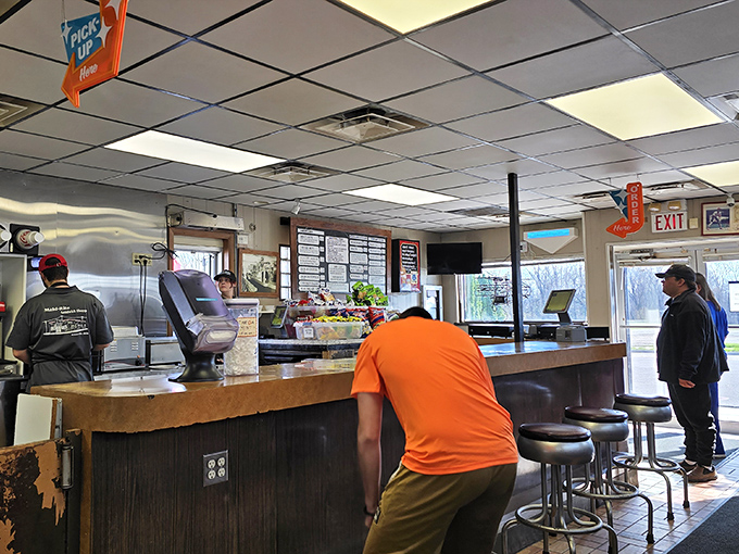 Where the magic begins. The counter experience at Maid-Rite is like front-row seats to a delicious Broadway show.