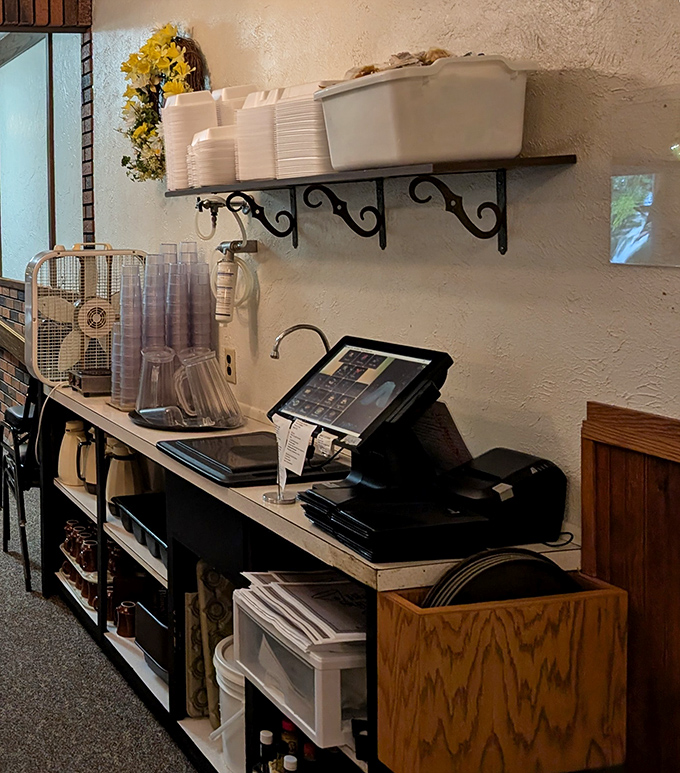 Behind-the-scenes efficiency that ensures your old fashioned arrives promptly. The unsung heroes of supper club magic.