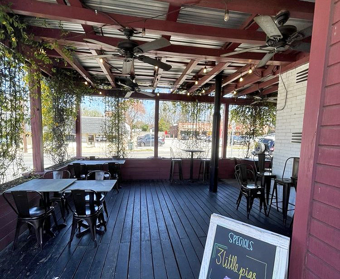 The outdoor patio&mdash;nature's dining room where fresh air somehow makes everything taste even better, especially when "Skillet pies" are on special.