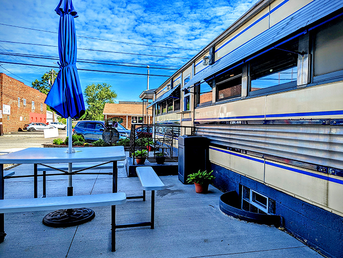 Outside seating for when you want your eggs with a side of fresh air&mdash;a rarity for classic diners that makes Lawrence Park feel like a progressive traditionalist