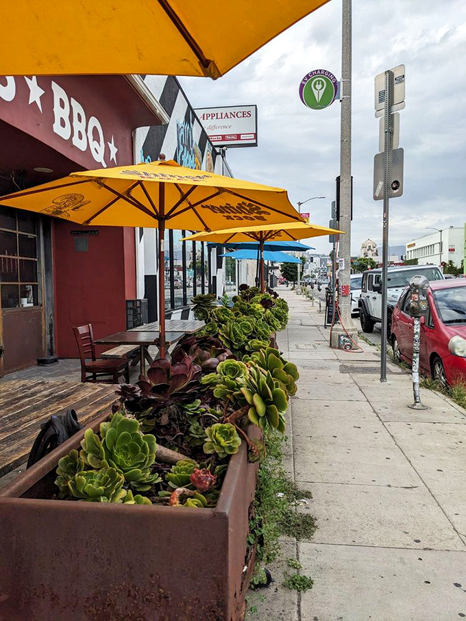 Outdoor seating lets you enjoy your feast while watching the Los Angeles world go by.