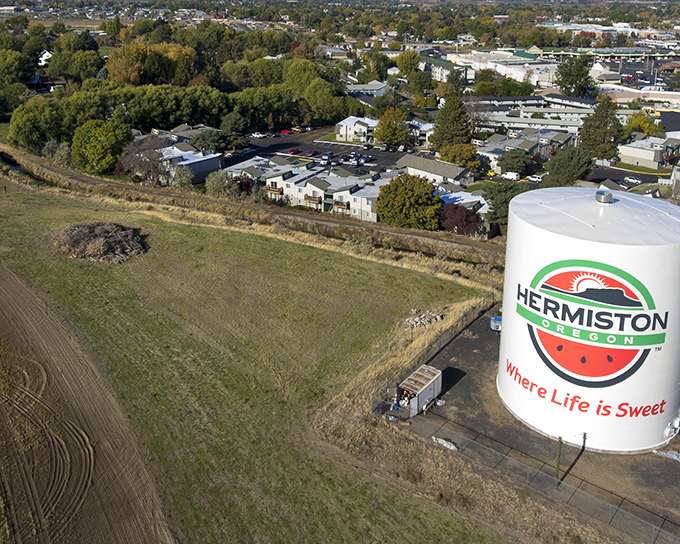 Aerial views reveal Hermiston's thoughtful layout&mdash;a community designed for living rather than merely existing.