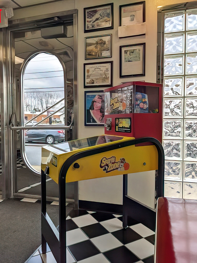 Even the entertainment is retro&mdash;this vintage pinball machine offers a side of fun with your main course of nostalgia.