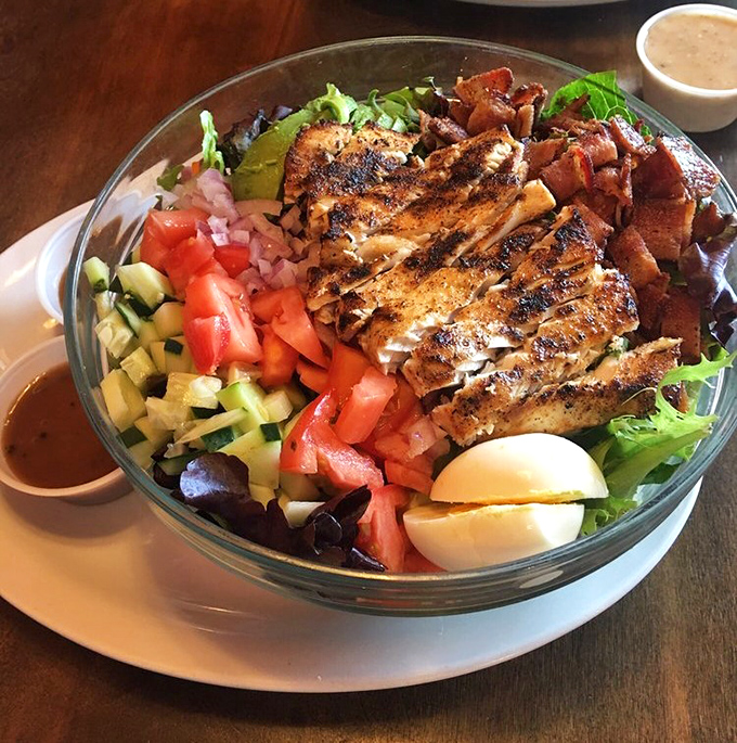 This isn't just a salad&mdash;it's a full-blown production with grilled chicken, fresh vegetables, and the kind of attention to detail that makes healthy eating enjoyable.
