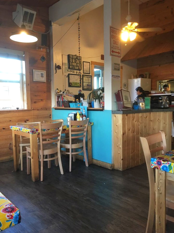 Staff who move with the choreographed precision of Broadway dancers, but with much better food as the finale.