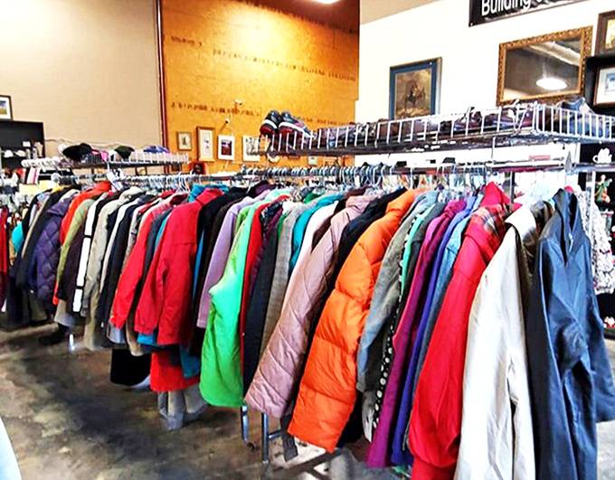 Winter coat wonderland! A rainbow of puffers, parkas and jackets that have weathered previous seasons now await new adventures in the Tennessee cold.