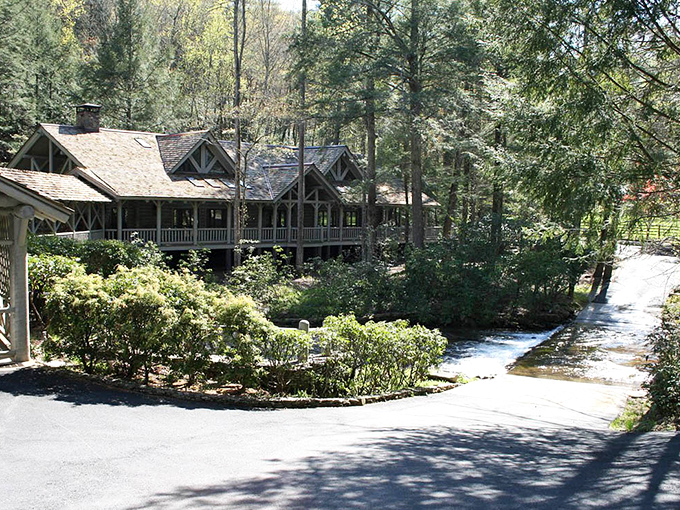 Sautee Nacoochee's rustic buildings blend perfectly with the natural surroundings, creating a retreat from modern hustle.