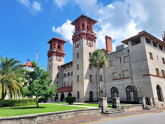 Spanish Renaissance splendor houses one of Florida's most impressive collections of 19th-century decorative arts.
