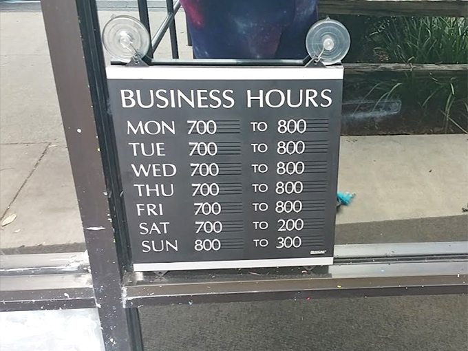 Business hours that prove good things come to those who rise early. When a restaurant closes by 8 PM, you know the food's worth planning your day around.