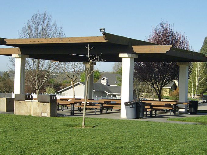 Community gathering spaces with shaded picnic areas invite locals and visitors alike to enjoy Paso's perfect Mediterranean climate.