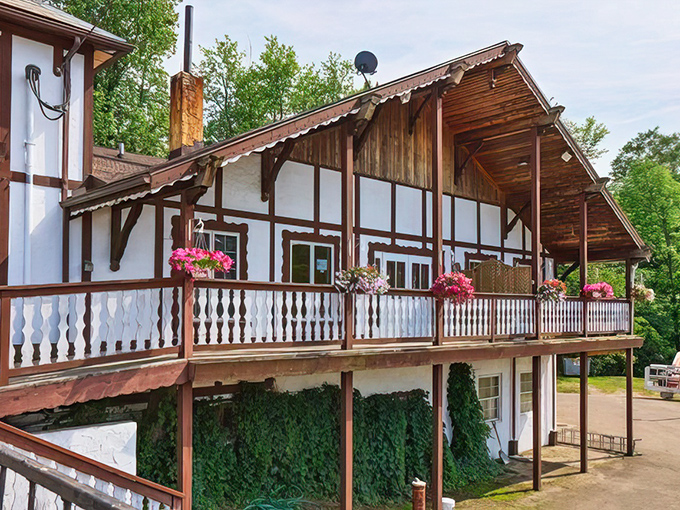 Alpine charm meets Midwestern hospitality at this flower-adorned balcony. Some architectural traditions transcend borders, creating unexpected beauty in Ohio's rolling hills.