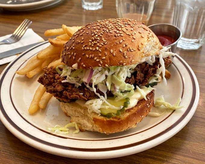 A fried chicken sandwich that makes you want to stand up and applaud. That sesame bun deserves a supporting role nomination.