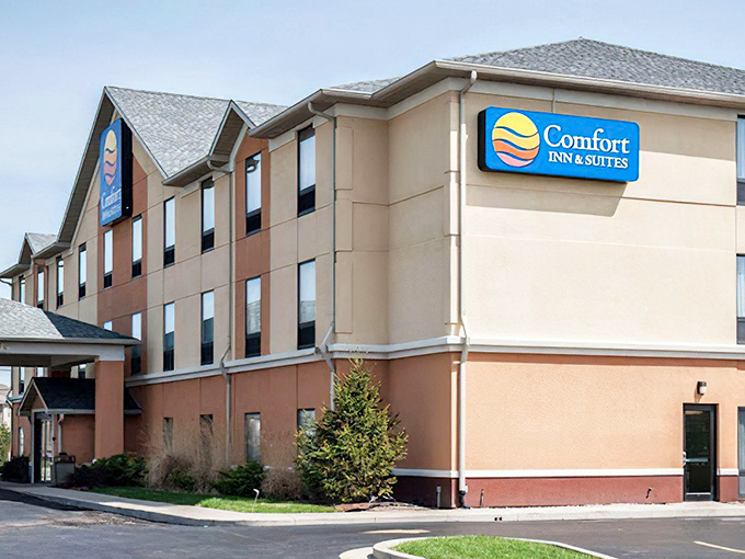 For visiting family, Muncie's hotels offer that sweet spot between comfort and affordability&mdash;like finding the perfect pair of slippers.