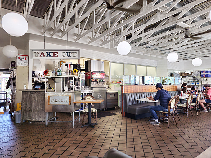 The "TAKE OUT" counter for those mornings when you need Ronnie's magic but your schedule won't allow for lingering. Efficiency never tasted so good.