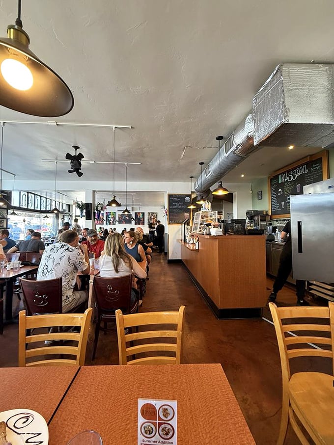 Weekend mornings bring a full house of breakfast enthusiasts&mdash;proof that waiting for greatness is always worth those extra minutes.