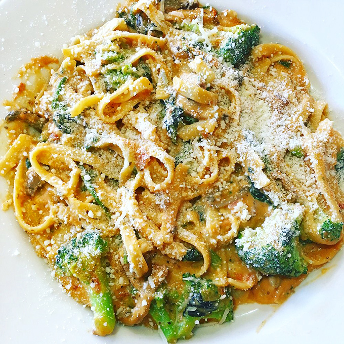 Fettuccine Alfredo that proves diners can do Italian with surprising finesse&mdash;creamy, cheesy, and unapologetically indulgent.