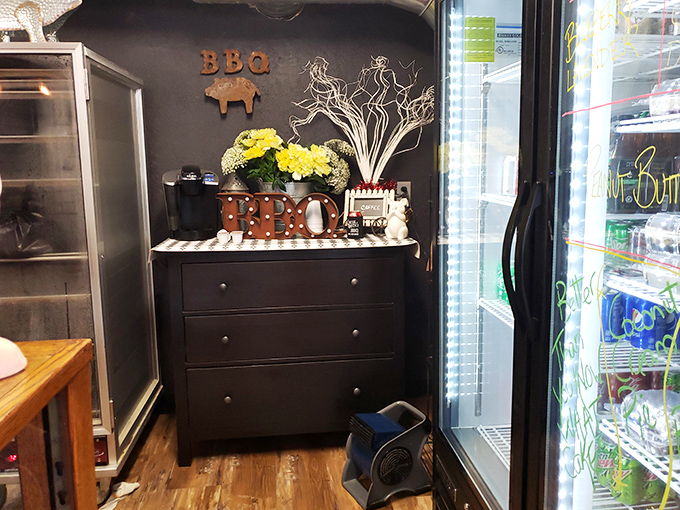 Charming touches like fresh flowers prove that great food deserves a welcoming atmosphere.